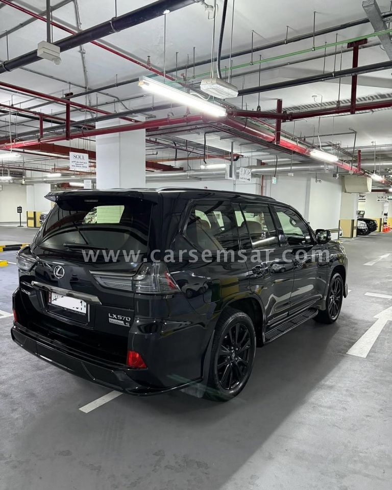 2020 Lexus LX 570 Black Edition Sport for sale in Qatar - New and used ...