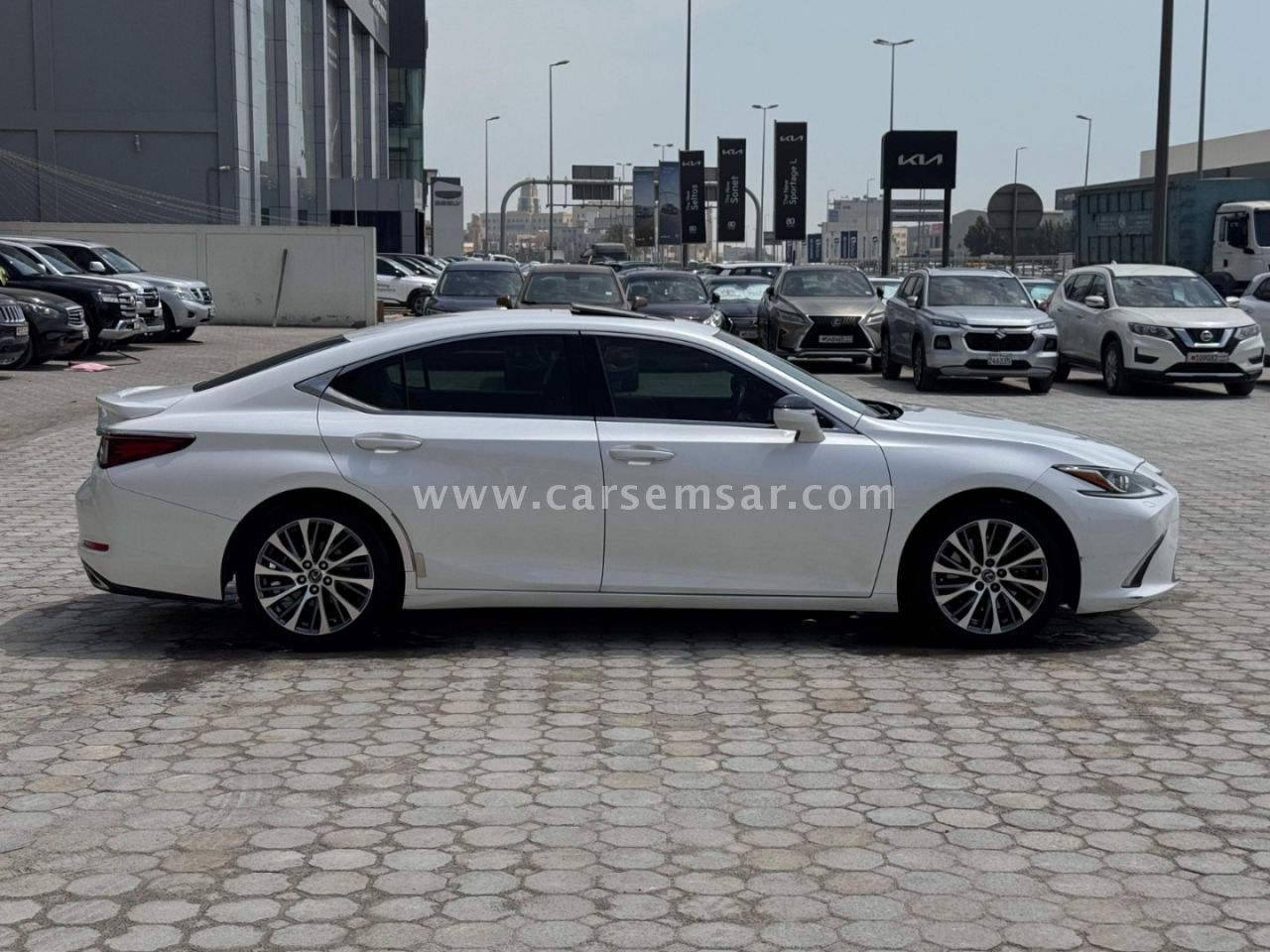 2019 Lexus ES 350 for sale in Bahrain - New and used cars for sale in ...