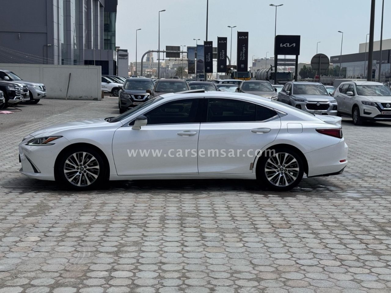 2019 Lexus ES 350 for sale in Bahrain - New and used cars for sale in ...