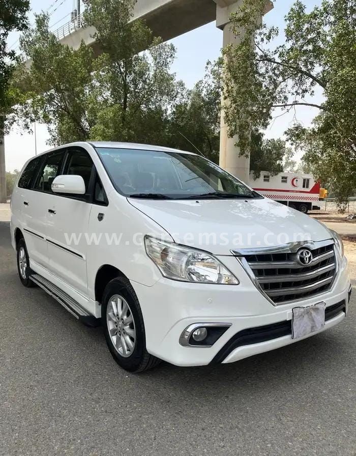 2015 Toyota Innova for sale in Saudi Arabia - New and used cars for ...
