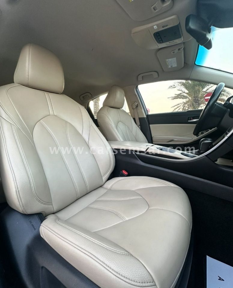 2020 Toyota Avalon XLE for sale in Bahrain - New and used cars for sale ...