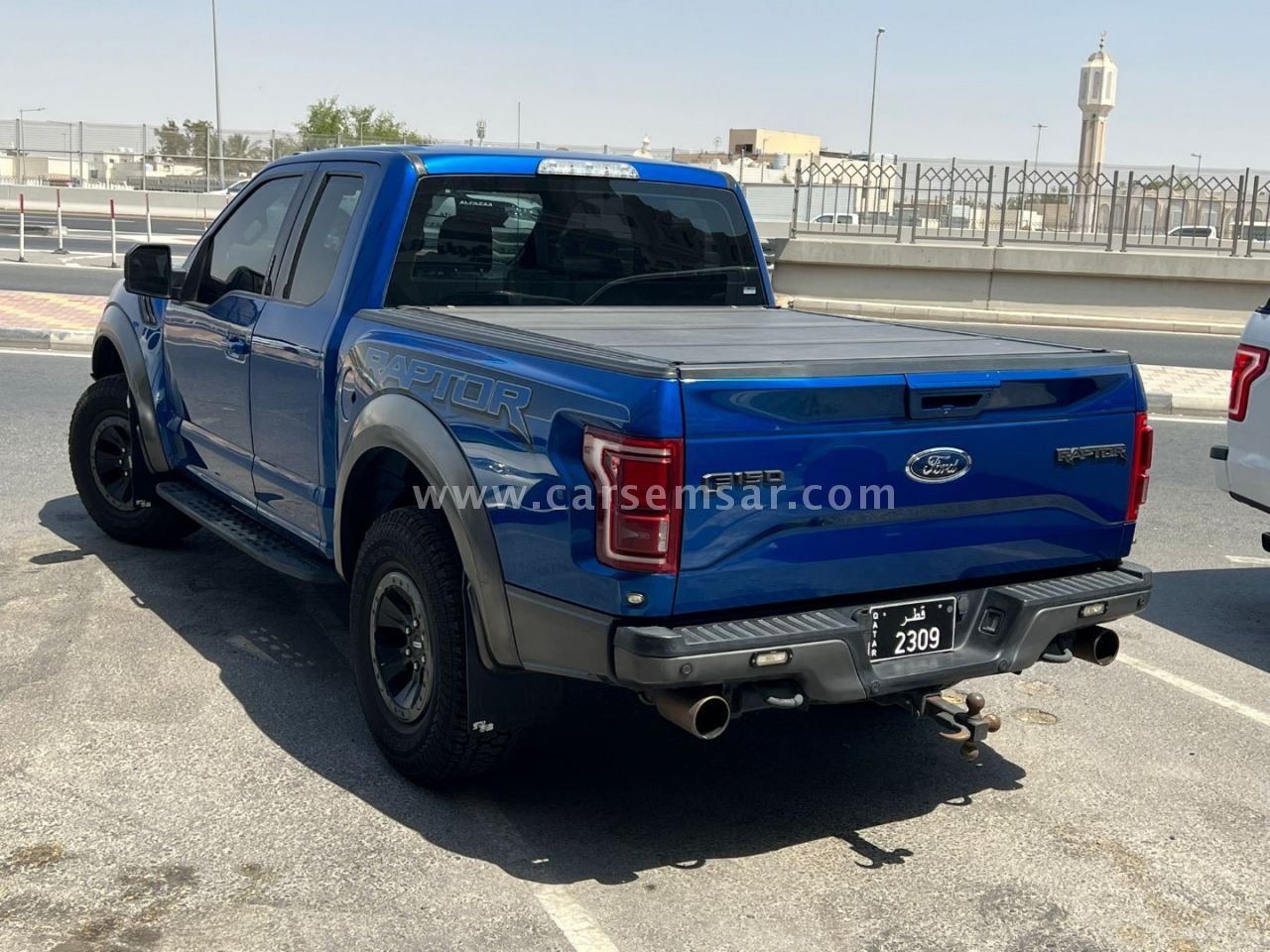 2017 Ford F-150 Raptor for sale in Qatar - New and used cars for sale ...