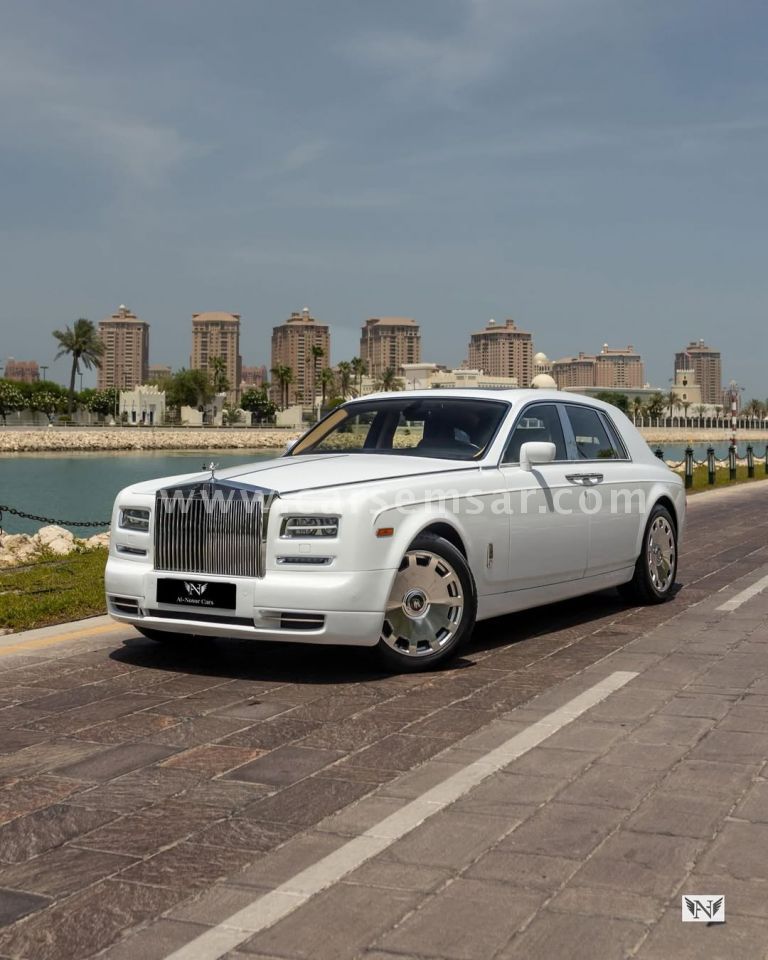 2005 Rolls-Royce Phantom LWB for sale in Qatar - New and used cars for ...