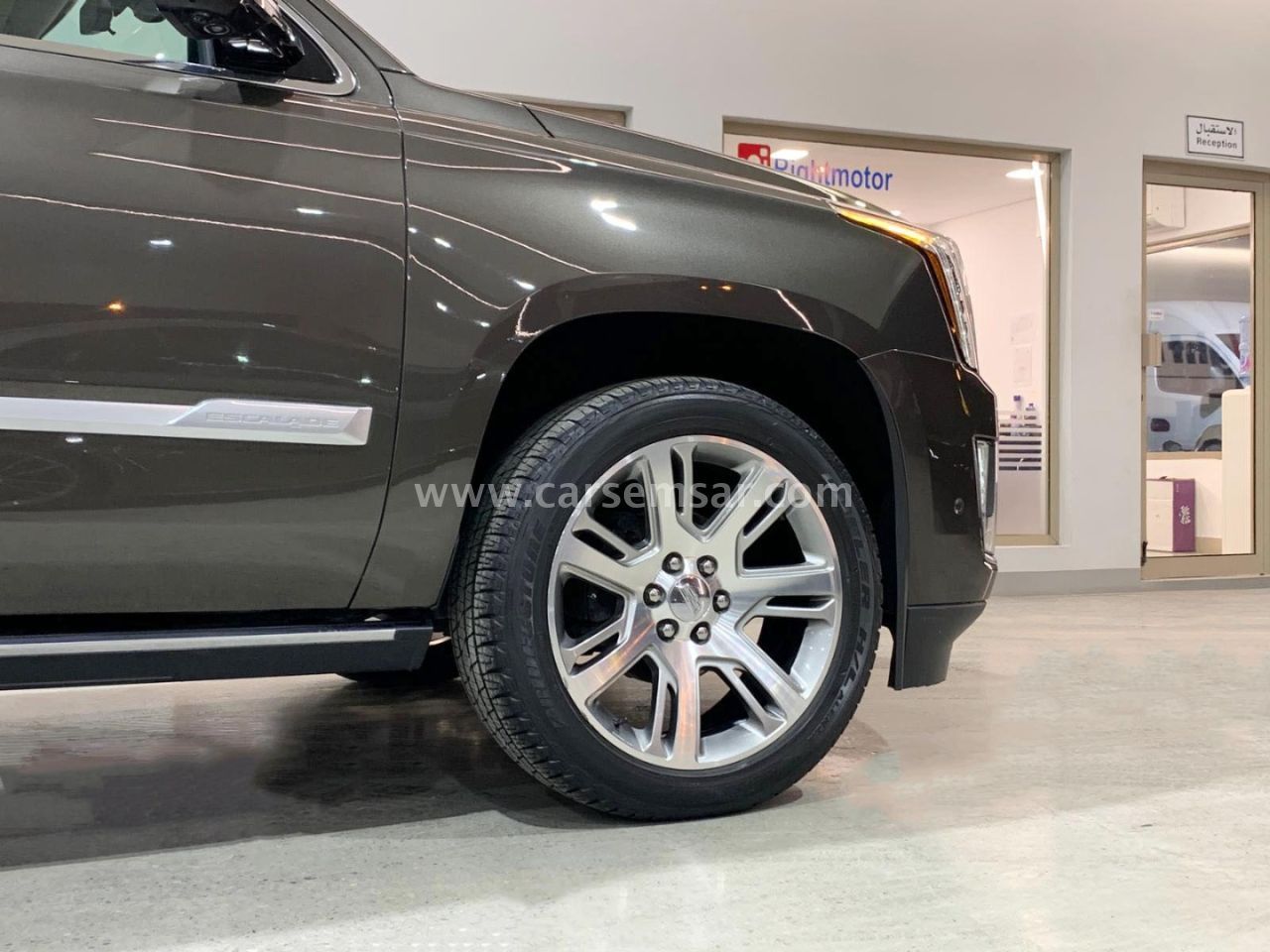 2020 Cadillac Escalade 6.2 V8 for sale in Bahrain - New and used cars ...