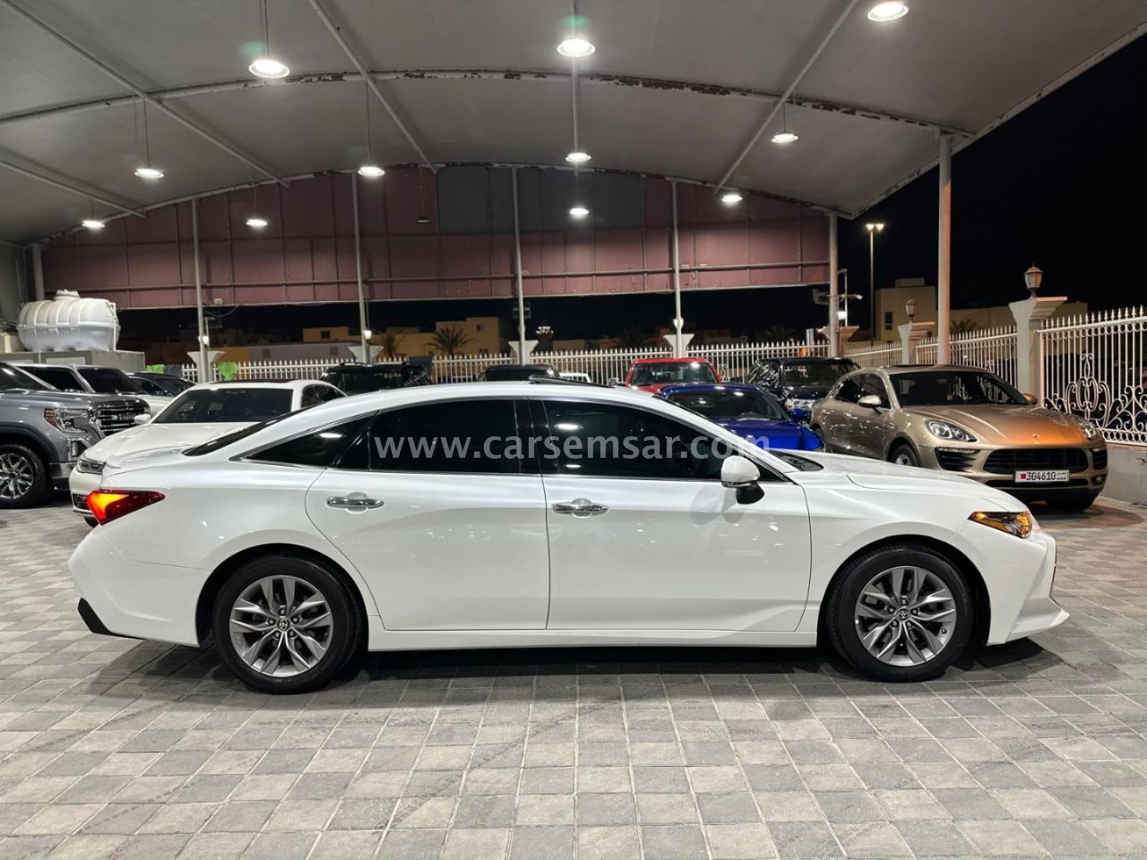 2021 Toyota Avalon XLE for sale in Bahrain - New and used cars for sale ...