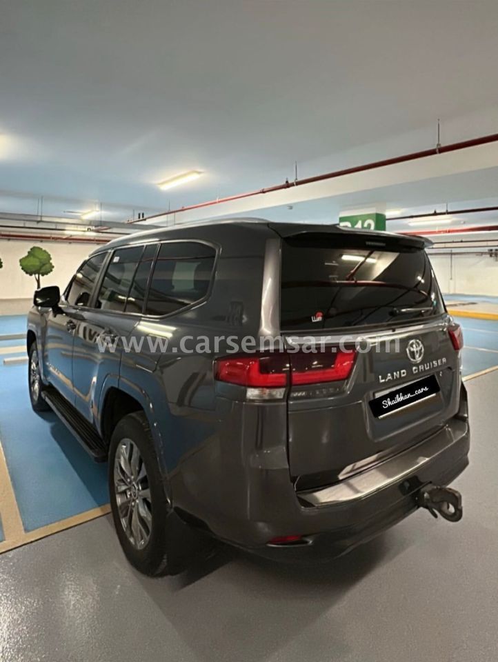 2024 Toyota Land Cruiser GXR V6 for sale in Bahrain - New and used cars ...