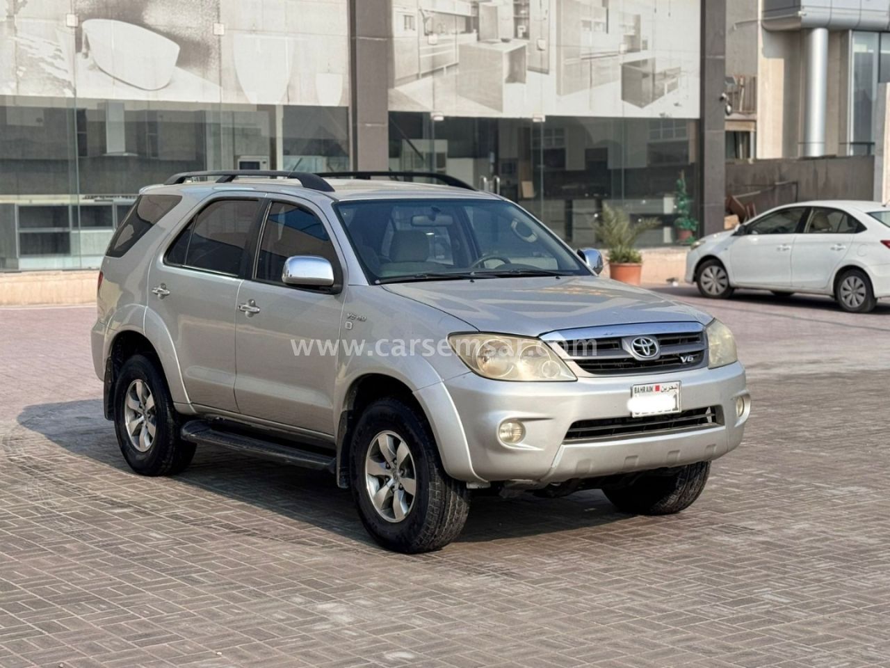 2006 Toyota Fortuner 4.0 V6 for sale in Bahrain - New and used cars for ...