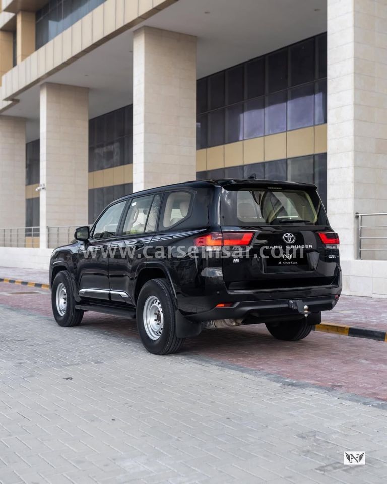 2023 Toyota Land Cruiser GXR V6 for sale in Qatar - New and used cars ...