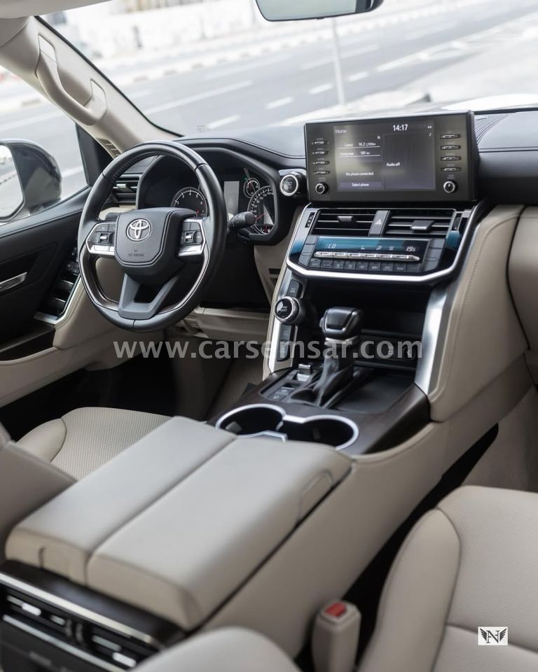 2023 Toyota Land Cruiser GXR V6 for sale in Qatar - New and used cars ...