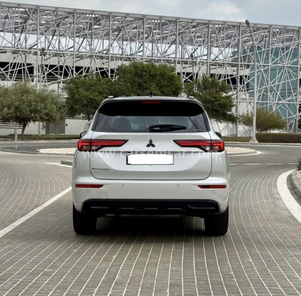 2025 Mitsubishi Outlander 2.5 4x4 for sale in Qatar - New and used cars ...